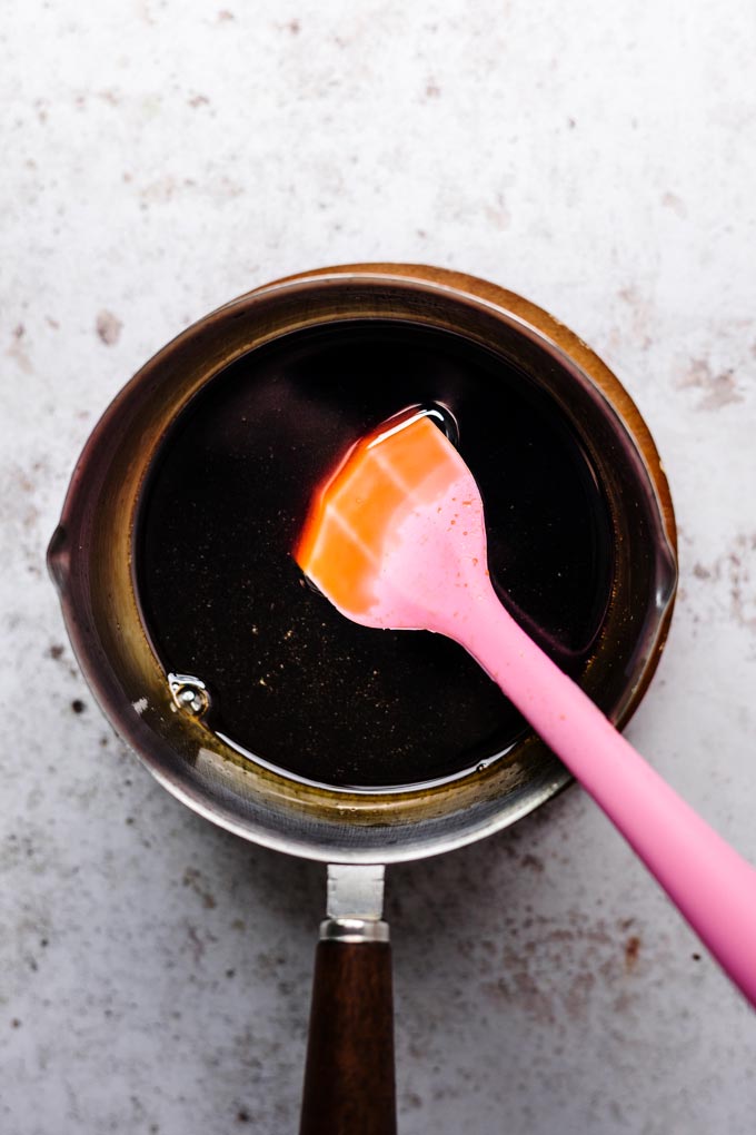 2-Ingredient Kuromitsu - Japanese Brown Sugar Syrup (黒蜜) - Barrel Leaf 桶子葉